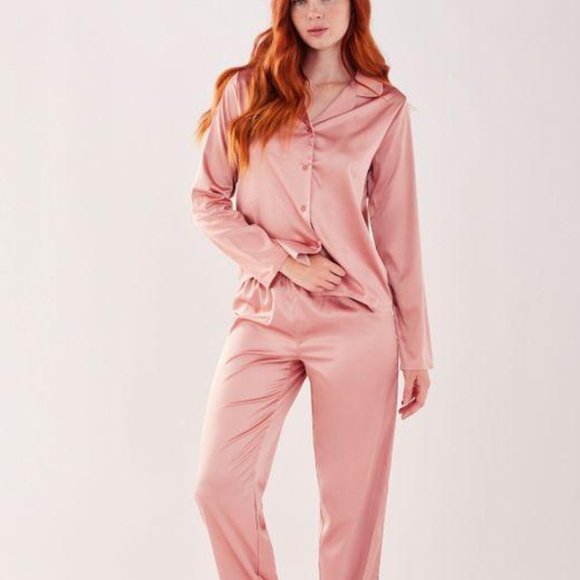 Chelsea Peers | Intimates & Sleepwear | New Chelsea Peers Pink Satin ...